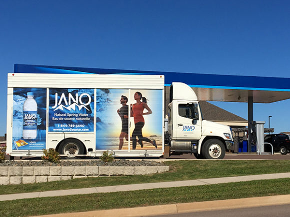 Eau de source JANO Natural Spring Water